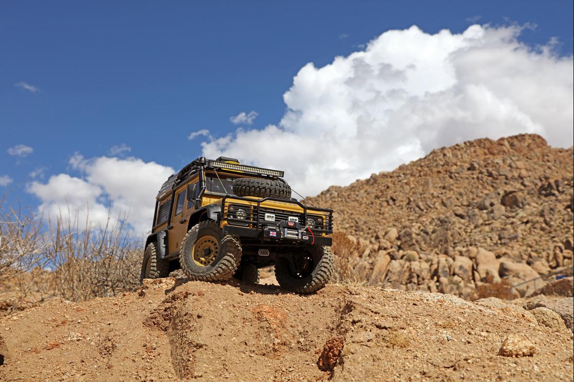 CAMEL: Customized RC Overland Crawler, Traxxas TRX-4 Defender | Radio ...